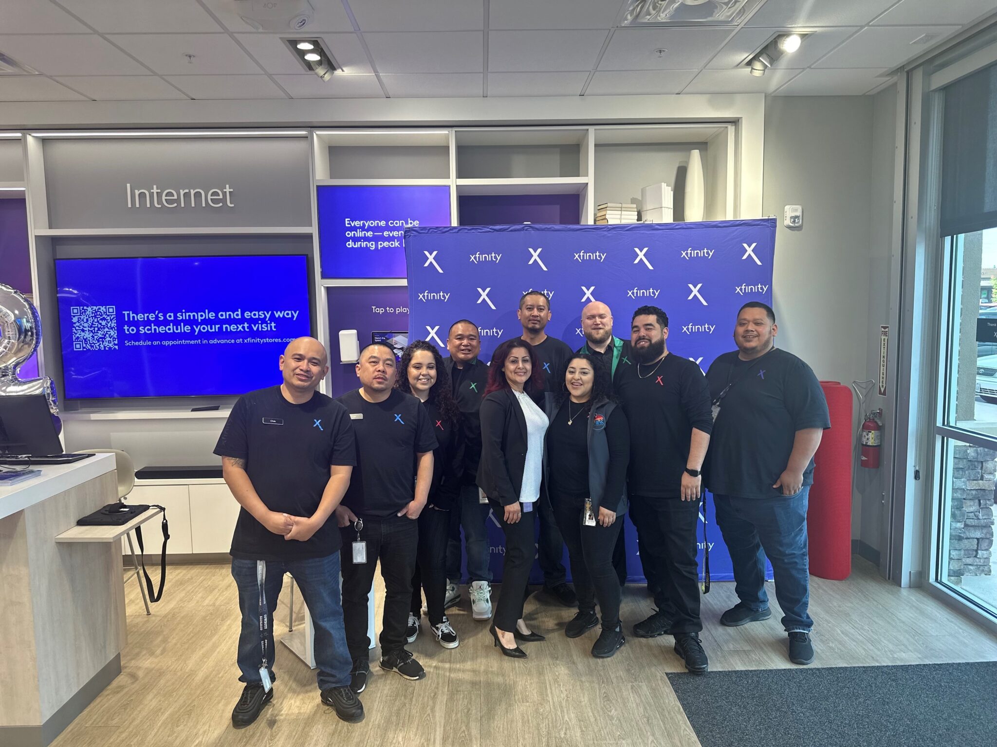 Comcast’s Newest Xfinity Store Opens in Stockton | Comcast California