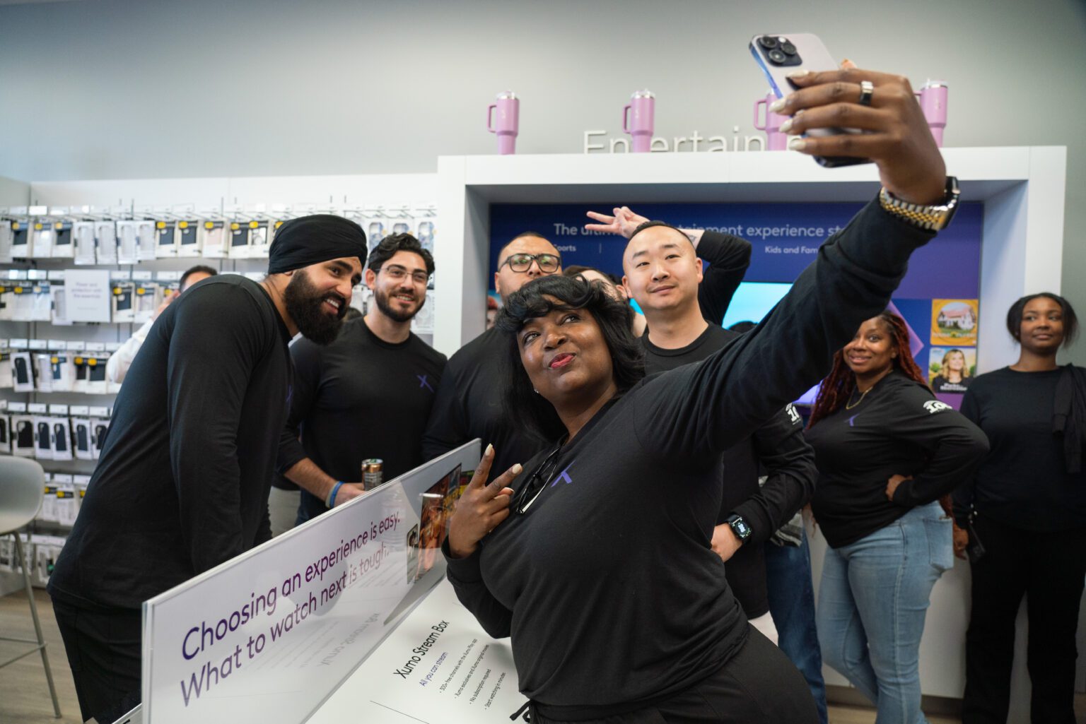 Newest Xfinity Store Opens in East San Jose | Comcast California